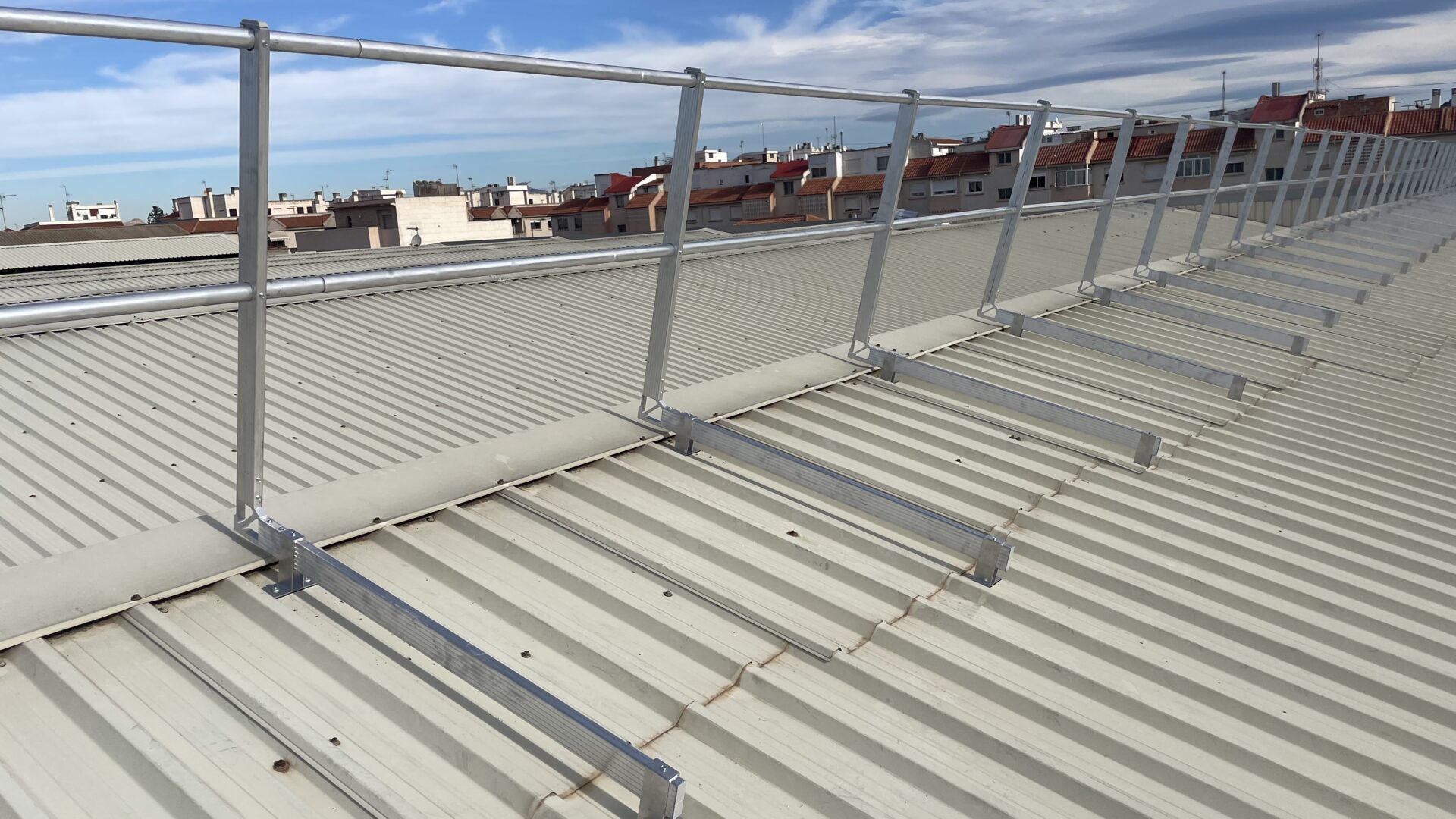 Ananke Plate - Barandilla de seguridad a chapa - YPSOS